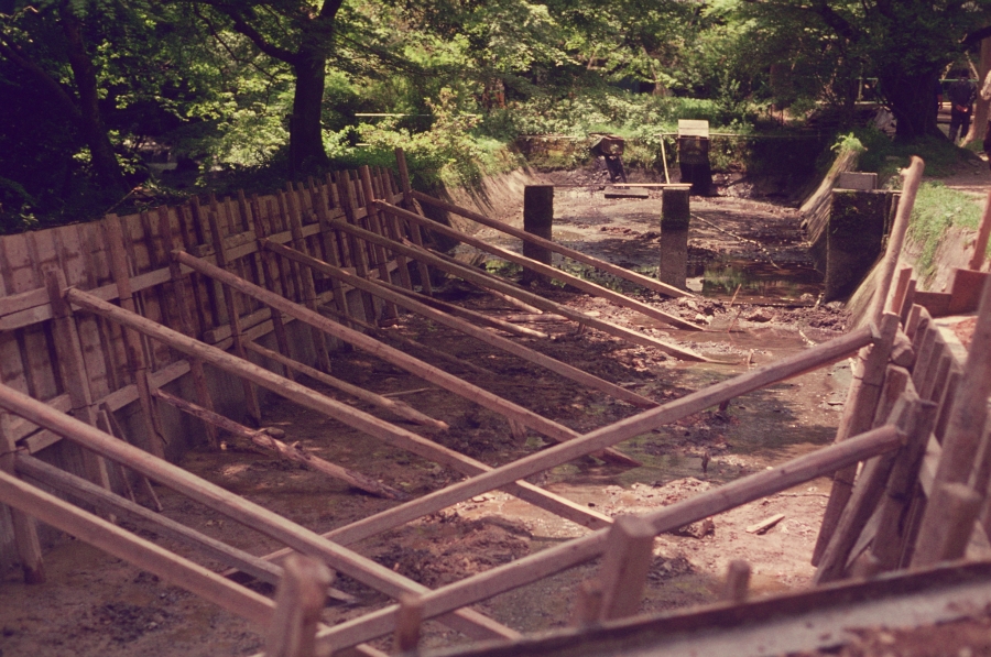 PHOTO LIBRARY: detail