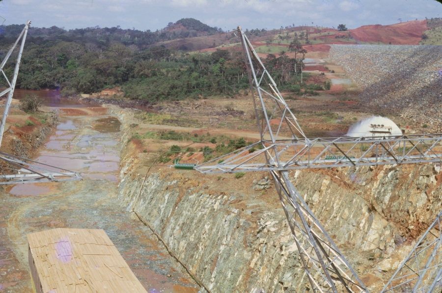 PHOTO LIBRARY: detail