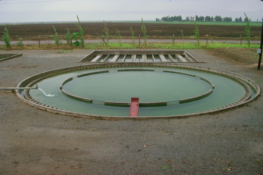 Aquaculture Raceway Tanks