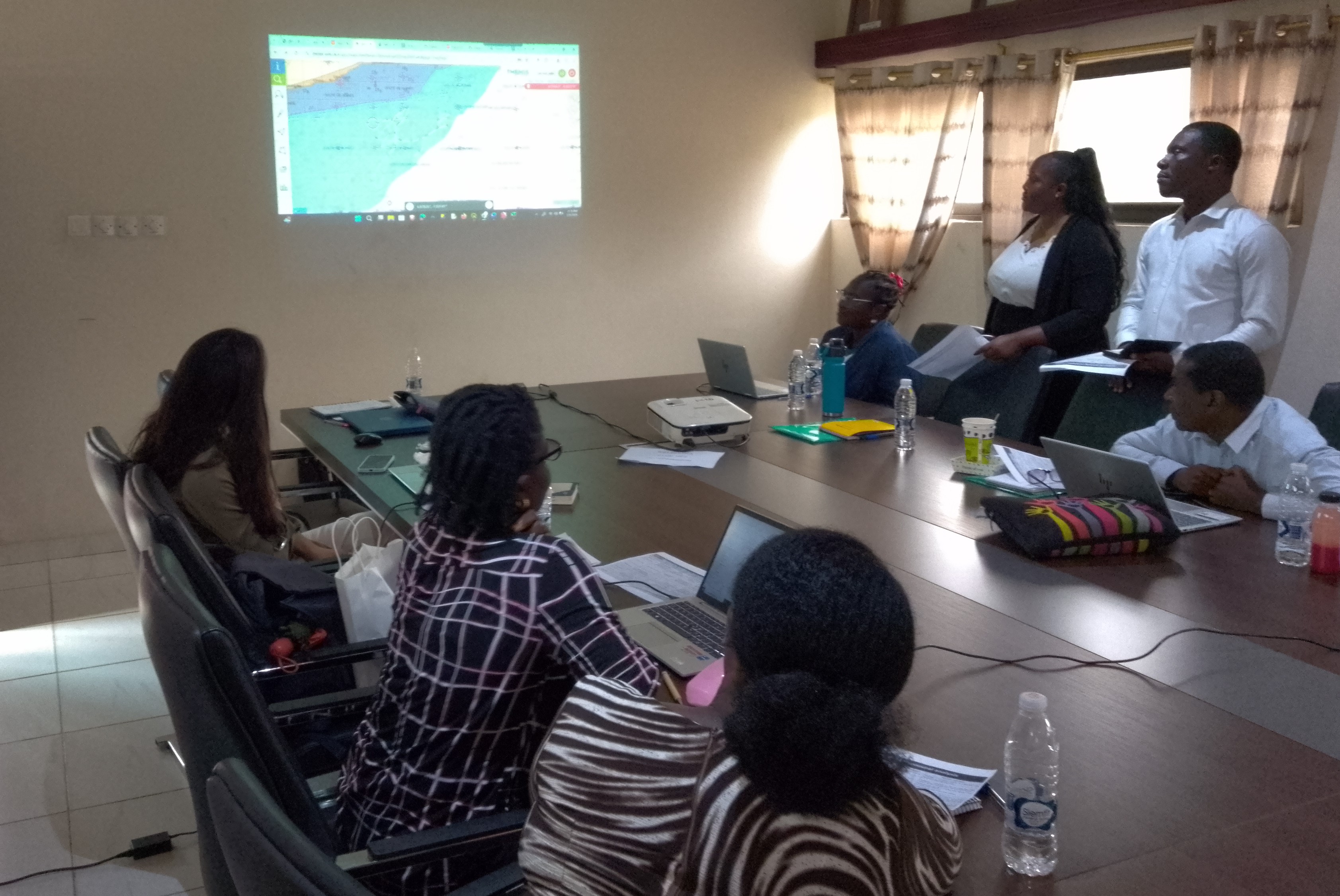 FAO delivers Fisheries Monitoring Centre (FMC) training in Ghana | Pesca ilegal, no declarada y ...
